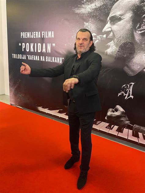 Aca Lukas na premijeri filma o sebi Otkrio i šta se desilo tačno u ponoć Blic