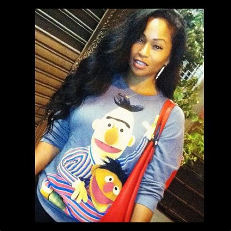 Lashontae S Photo On Instagram Hip Length Hair Singer Fashion Women