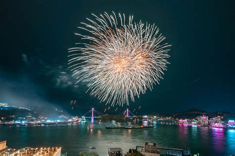 여수 불꽃축제 불꽃놀이 유토이미지 상세페이지 베이직샵 사진 21448110