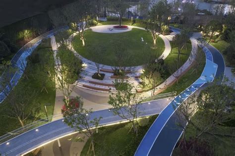 湖山入谷境无限 贵阳龙湖湖山原著 湖心岛体验区 Urban park Chengdu Rain water