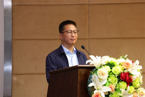 省欧美同学会哈尔滨剑桥学院分会成立