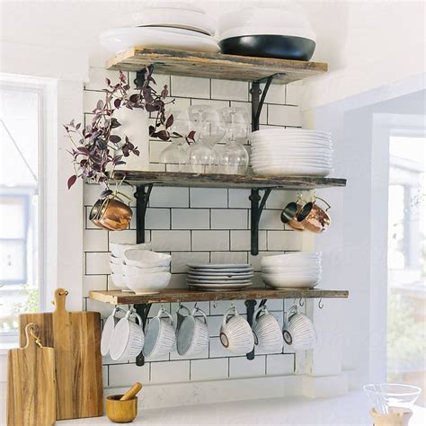 Decorando E Organizando Prateleiras Na Cozinha Para Inspirar