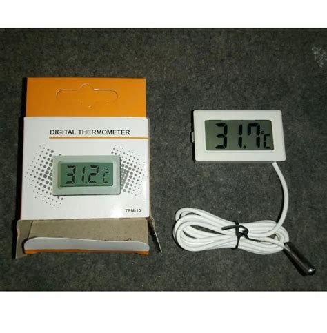 TPM Plastic LCD Thermometer At 65 Piece Liquid Crystal Display