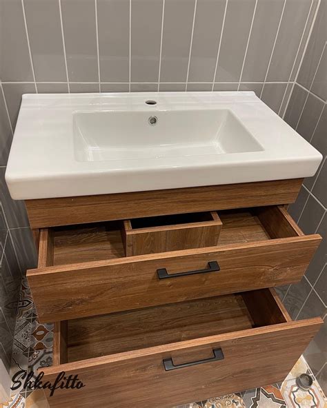 Комплект мебели в ванную комнату