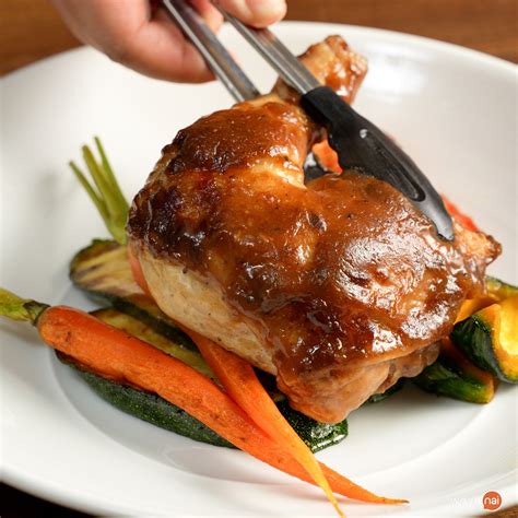 วิธีทำ “สะโพกไก่อบเกรวี” เนื้อนุ่มหอมเต็มคำ พร้อมซอสฉ่ำยั่วลิ้น