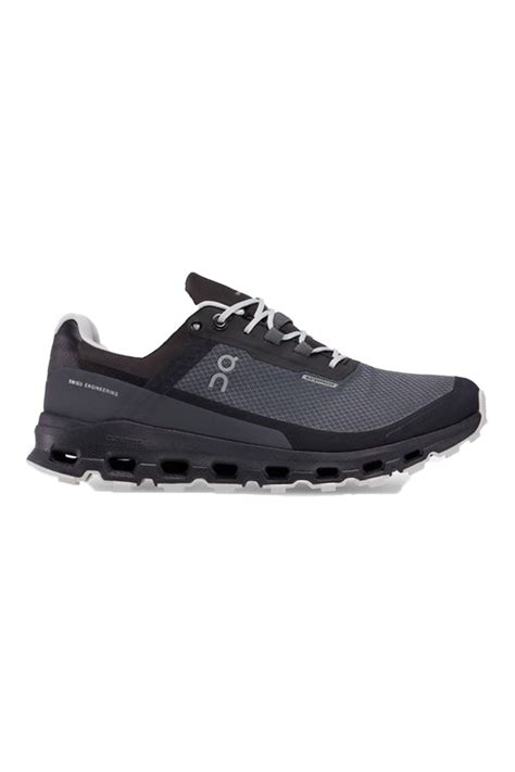 On Running Cloudvista Waterproof Zwart 1 Voorwinden