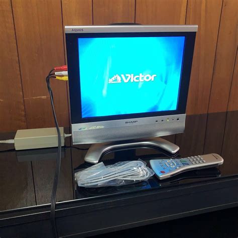 【中古】sharp シャープ Aquos 13インチ アナログ液晶テレビ Lc 13s4 S 未使用アンテナ線 純正リモコン 取扱説明書付き