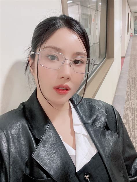 240324 Kwon Eunbi Twitter Update Rizone