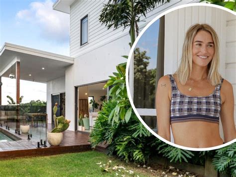Influencer And Model Ellidy Pullins Home Sold Under The Hammer