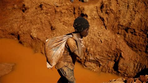 Zimbabwean Artisanal Miners Fear Resurgence Of Violence