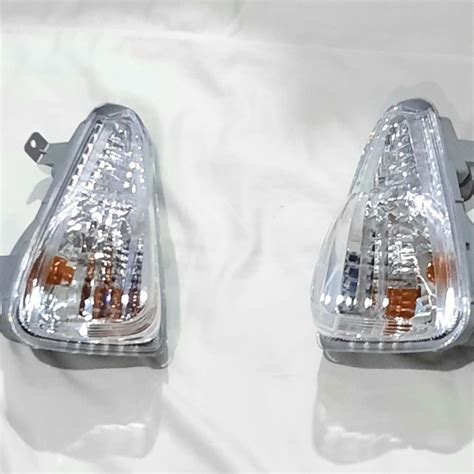 Jual Lampu Sein Innova Reborn Facelift 2021 Up Original Toyota Shopee Indonesia
