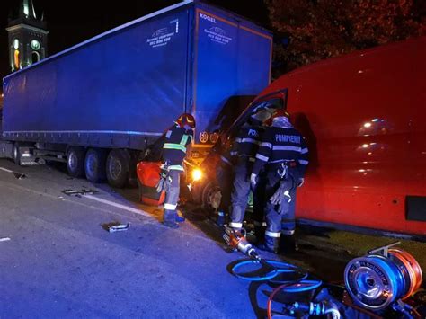 Accident rutier pe centura municipiului Petroșani O persoană rănită