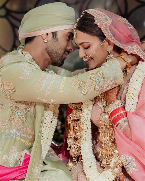 Pulkit Samrat And Kriti Kharbandas Wedding Pictures Are Dreamy Af