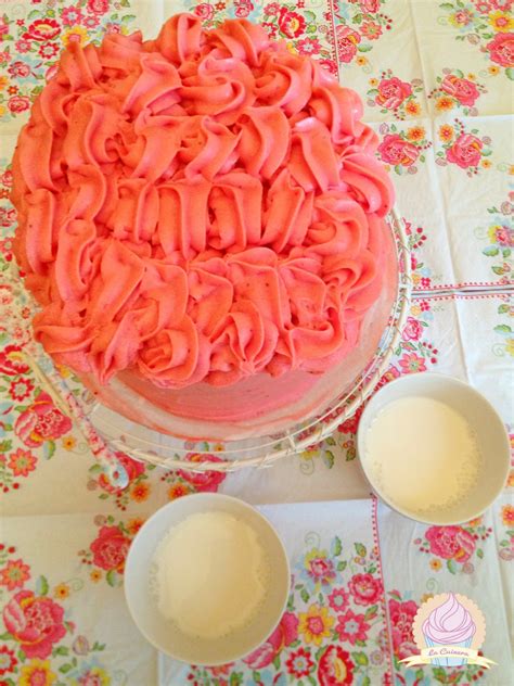 LA CUINERA Layer Cake De Fresa