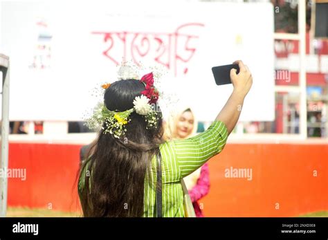 La Foire Internationale Du Livre De Dhaka 2023 Est Nommée Ekushey Boi