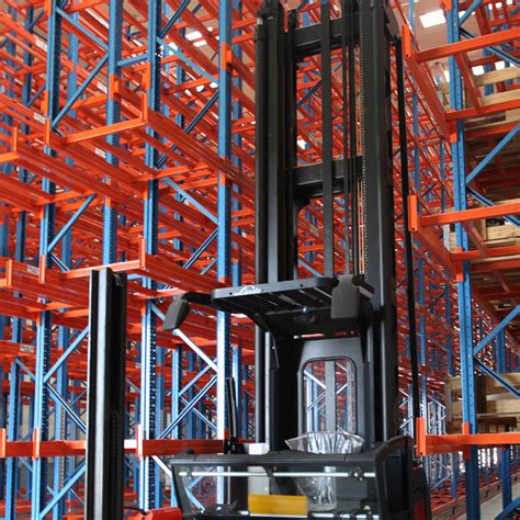 Customized Tight Advanced High Duty Pallet Rack System Storage Vna