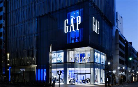 Gap Struggles Once Again NYSE GAP Seeking Alpha