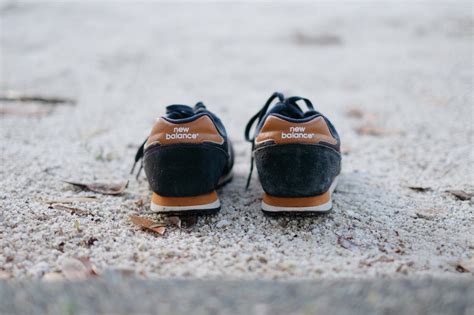 무료 이미지 구두 화이트 봄 색깔 푸른 검은 노랑 운동화 신발류 야외 신발 4166x2777 60472 무료 이미지 Pxhere