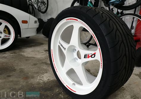 Desmond Regamaster Evo Ii 18x10 5x114 3 35 Offset Gloss White