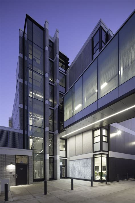 Ubc Hebb Building Int Design