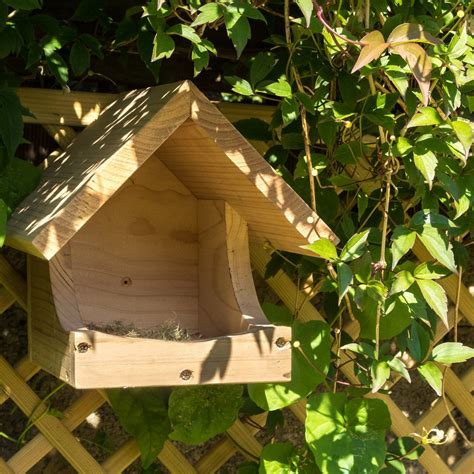 Wildlife World Blackbird Nest Box Garden Wildlife