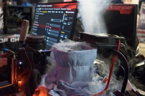 Multi Chip Intel Core I K Overclocking Review Four Boards Cryo Cooling