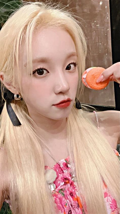 Yuqi юци Классные вещи