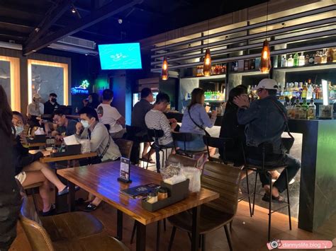 宜蘭礁溪｜買醉串燒酒場：泡湯之旅宵夜首選！串燒美味、駐唱氣氛好 輕旅行