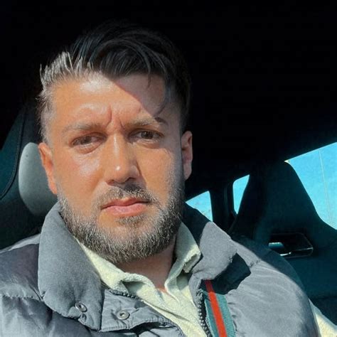 𝒟𝒪𝐵𝑅𝐼 dobri on Threads