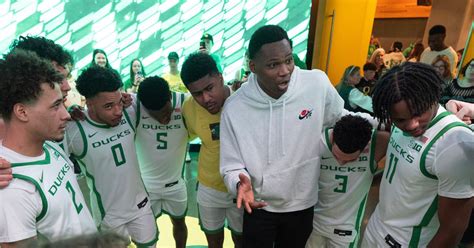 University Of Oregon Ducks Mens Womens Basketball Addicted To Quack