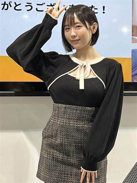 夜道 雪 ️サムライメイデン発売💕 On Twitter Rt Gfdw5w 初めて夜道雪さんを生で見ましたが、想像以上に可愛かった