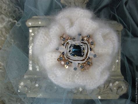 Купить Брошь Снежная королева в интернет магазине на Ярмарке Мастеров Брошь Снежная