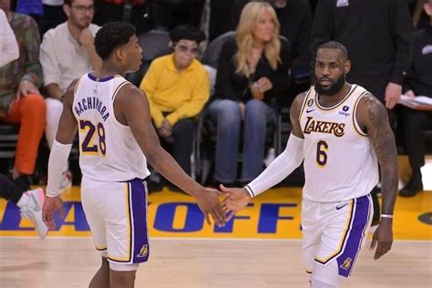 LeBron James And Rui Hachimura On The Same Page For Christmas Day