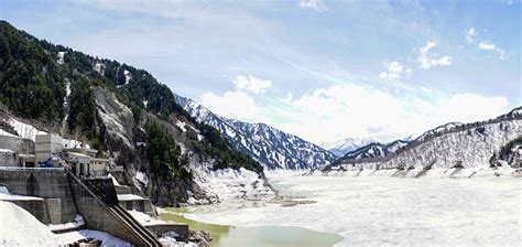 Bendungan Kurobe Foto Stok Unduh Gambar Sekarang 2015 Air Alam