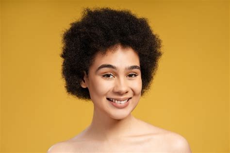 Premium Photo Beautiful Smiling African American Woman Looking At