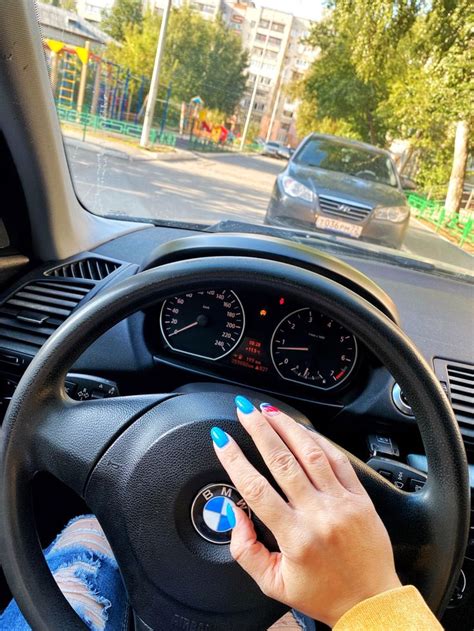 Bmw маникюр