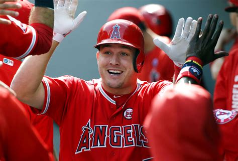 Mike Trout Angels Close To Record 432m 12 Year Mlb Deal Inquirer