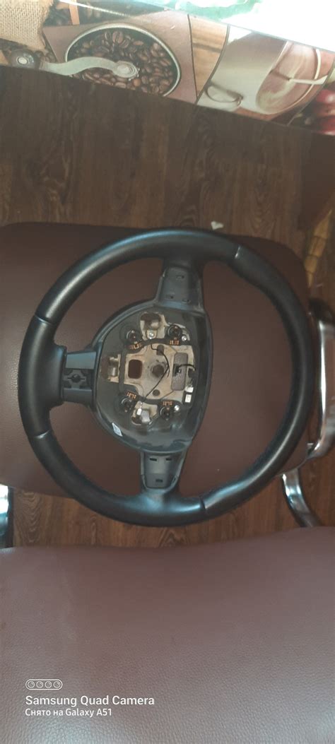 Восстановление кожанного руля фф2 — Ford Focus II Sedan, 1,6 л, 2007 ...