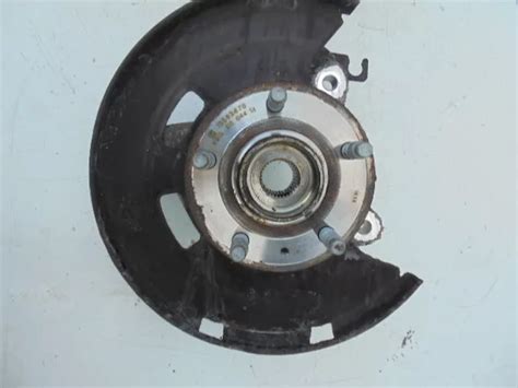 Vauxhall Astra J 2010 2015 1 3 Diesel O S Front Hub With Abs Front