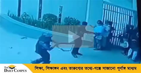 কাছ থেকে আন্দোলনকারীদের গুলি দুই পুলিশের সঙ্গে সঙ্গে মাটিতে লুটিয়ে