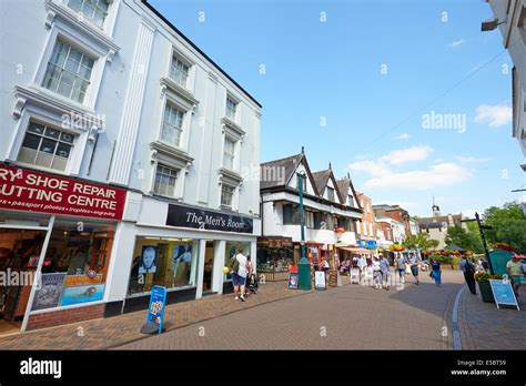 Banbury Town Centre High Street Hi Res Stock Photography And Images Alamy