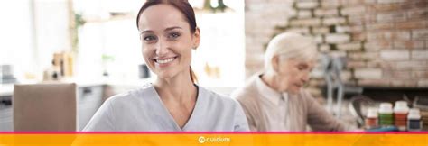 Mujeres Cuidadoras De Personas Mayores Y Su Papel En La Pandemia