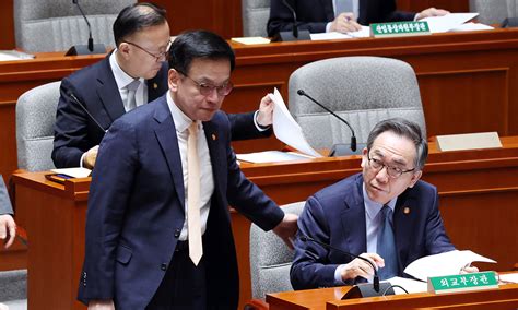‘尹 지명 인니·중 특임대사 뺀 공관장 인사 韓 대행 ‘무리수 임명 없었다