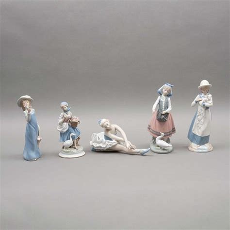 Lote De Figuras Decorativas MÃƒâ€°xico Y EspaÃƒâ€˜a Siglo Xx De Las