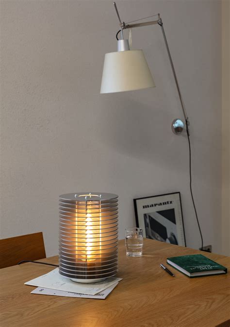 Layer Table Lamp 잭슨카멜레온