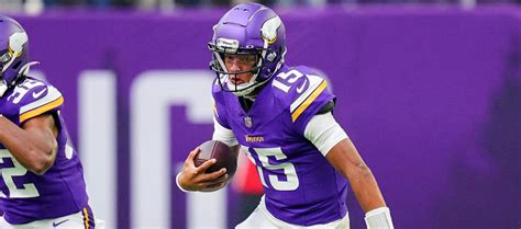 NFL Monday Night Football Best Bets Predictions Bears Vs Vikings