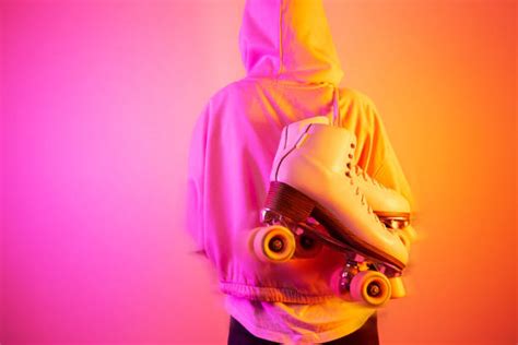 30900 Sepatu Roda Foto Stok Potret And Gambar Bebas Royalti Istock