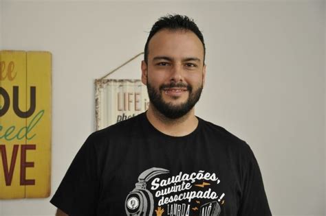 Caio Corraini Explica O Que é Um Podcast Para Quem Quer Entender Mais Sobre O Assunto Drops