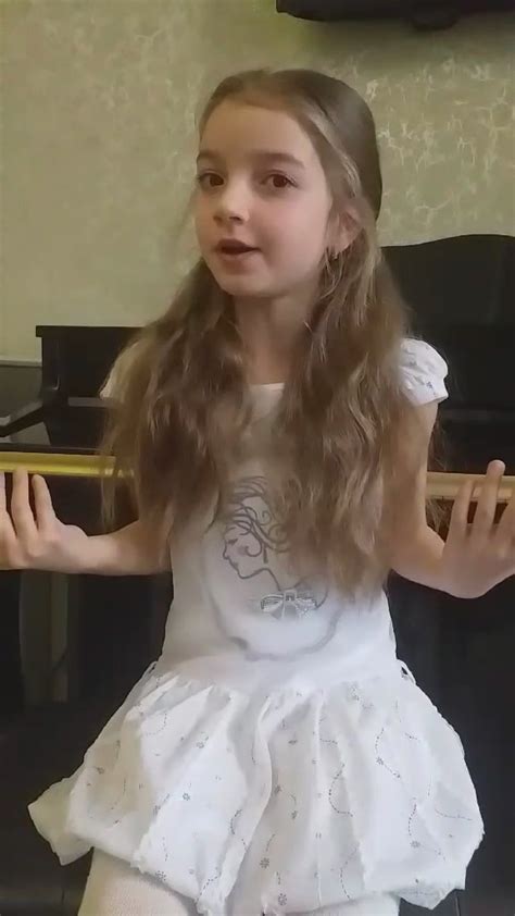 მარიამ კვარაცხელია 🌟🎀 Izrune Ge ს ტესტებში აქტიურად ჩართული ბეჯითი იზრუნელი მარიამ