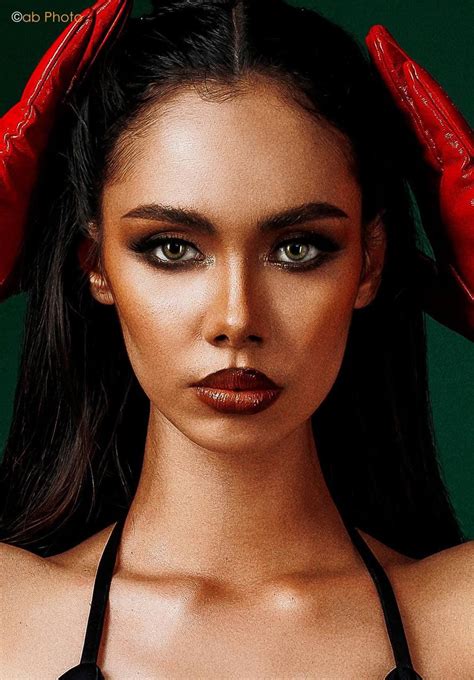 មិនធម្មតាទេ ហង្ស ម៉ានីតា បរវកញ្ញាចក្រវាឡកម្ពុជា២០២២